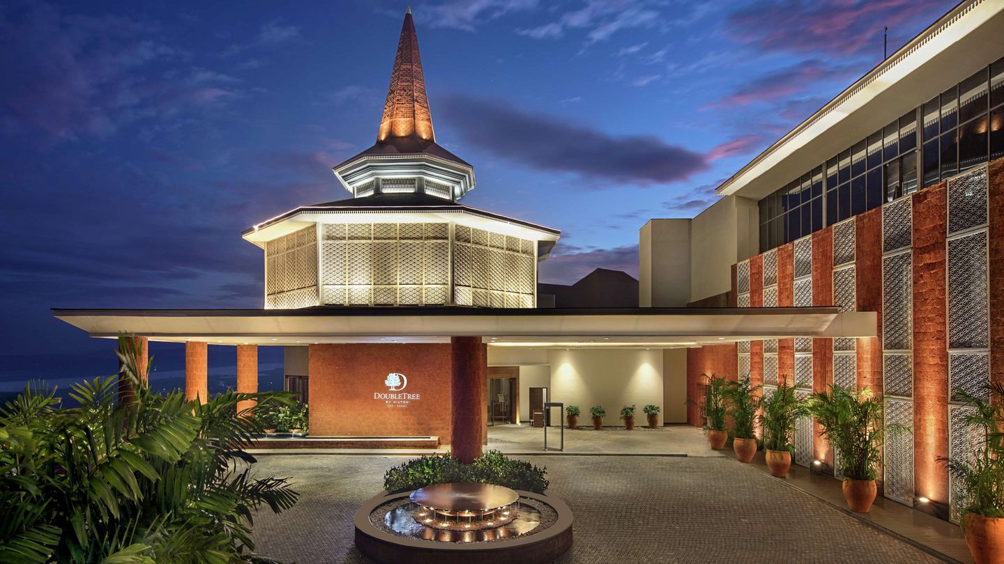 DoubleTree by Hilton Goa Panaji in Panaji, India from ₹ 5,251: Deals ...
